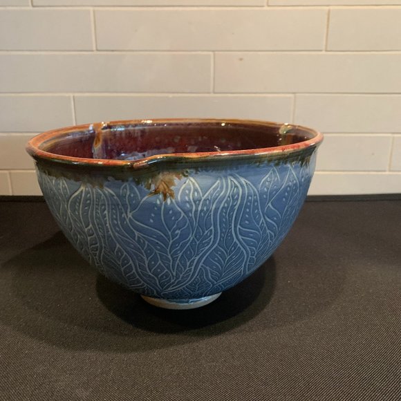 Dining | Studio Art Pottery Large Bowl With Leaf Design Signed | Poshmark